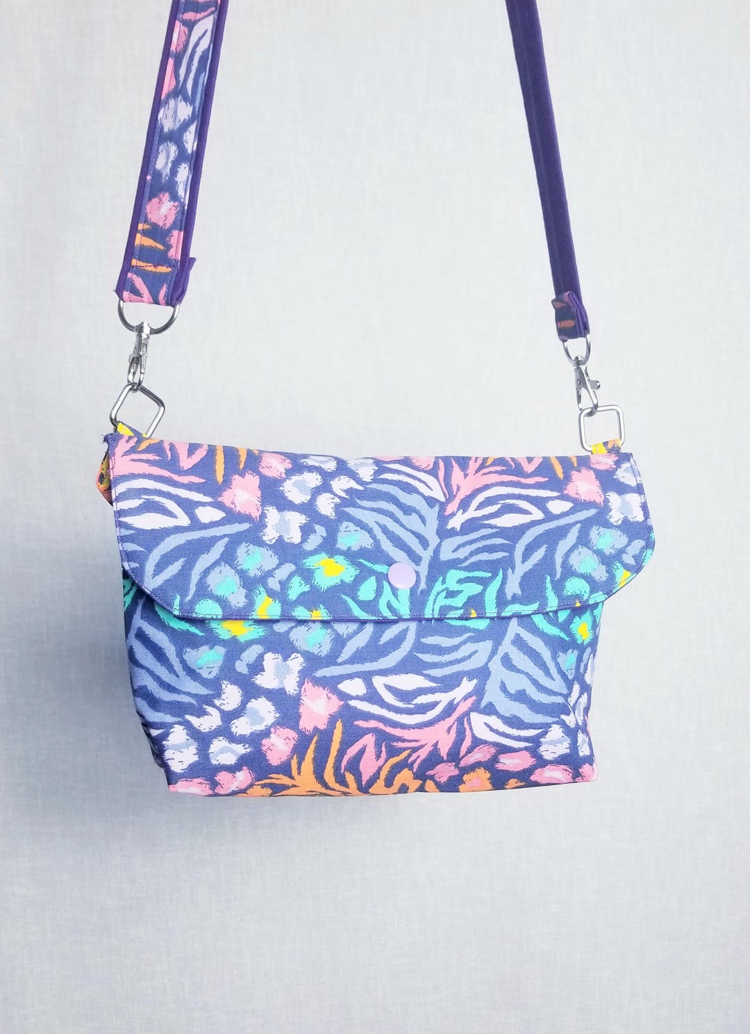Paul Rainbow is a Lightweight Envelope Style Small Cross Body Handbag ...