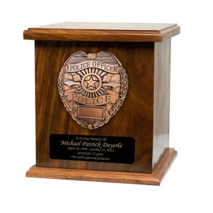 Police Officers, Law Enforcement, US Policeman Funeral Cremation Urn ...