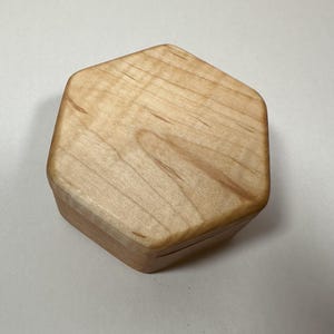 Curly Maple Hexagonal Box - Etsy