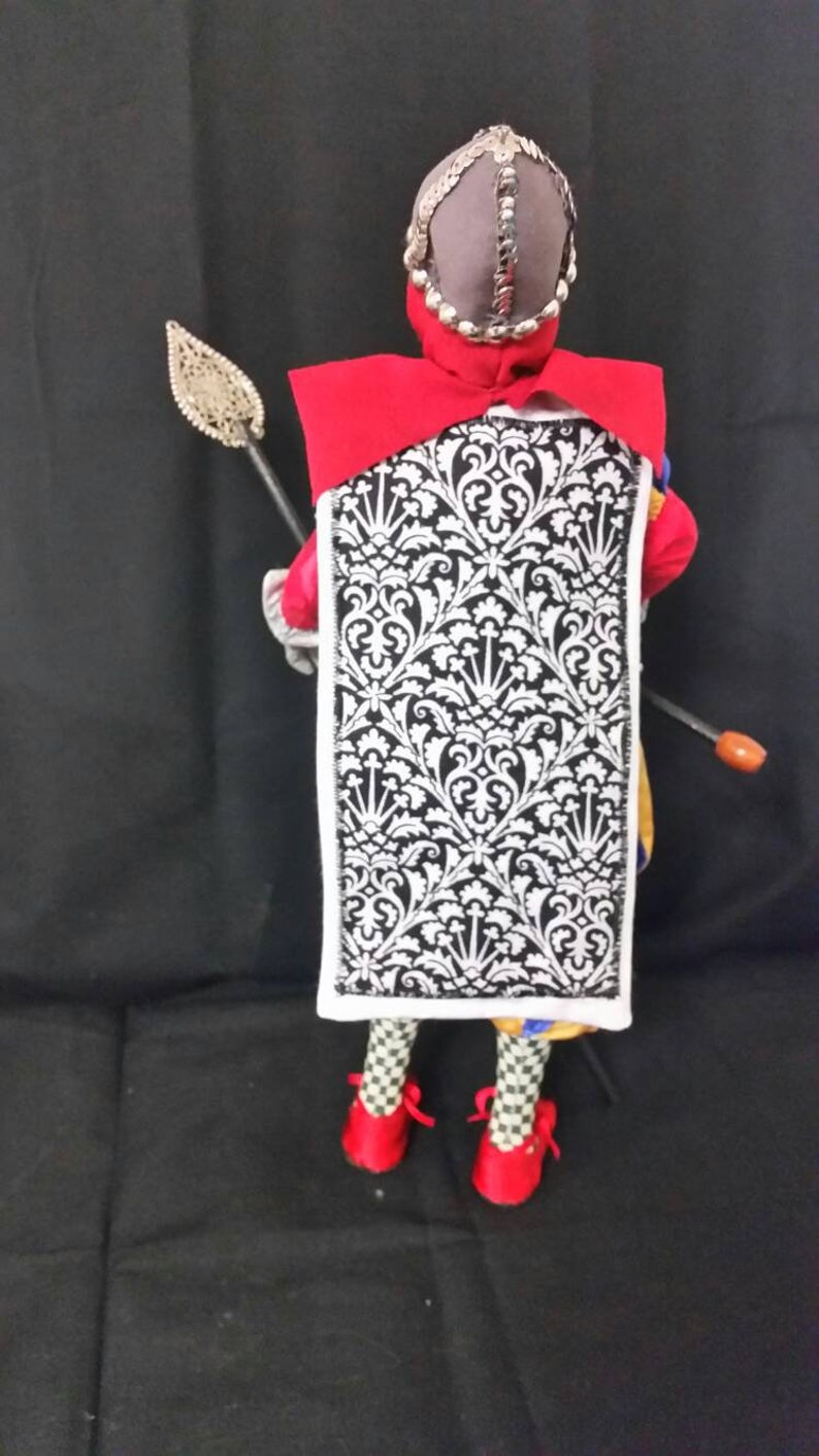 The Queen's Card Guard Pattern Digital Download - Etsy