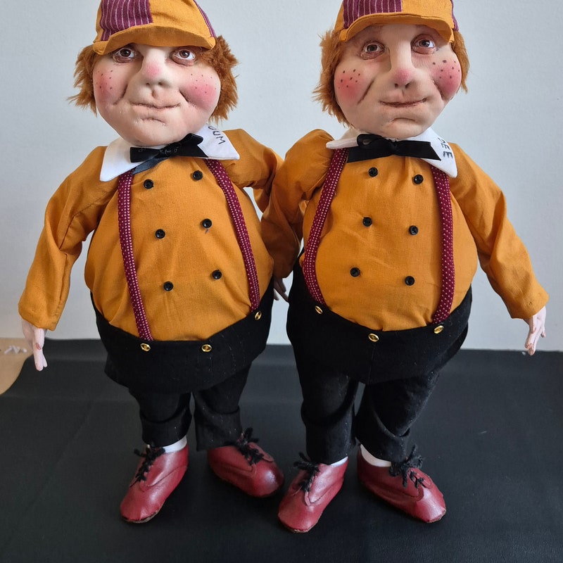 Tweedle Dee Dum - Etsy