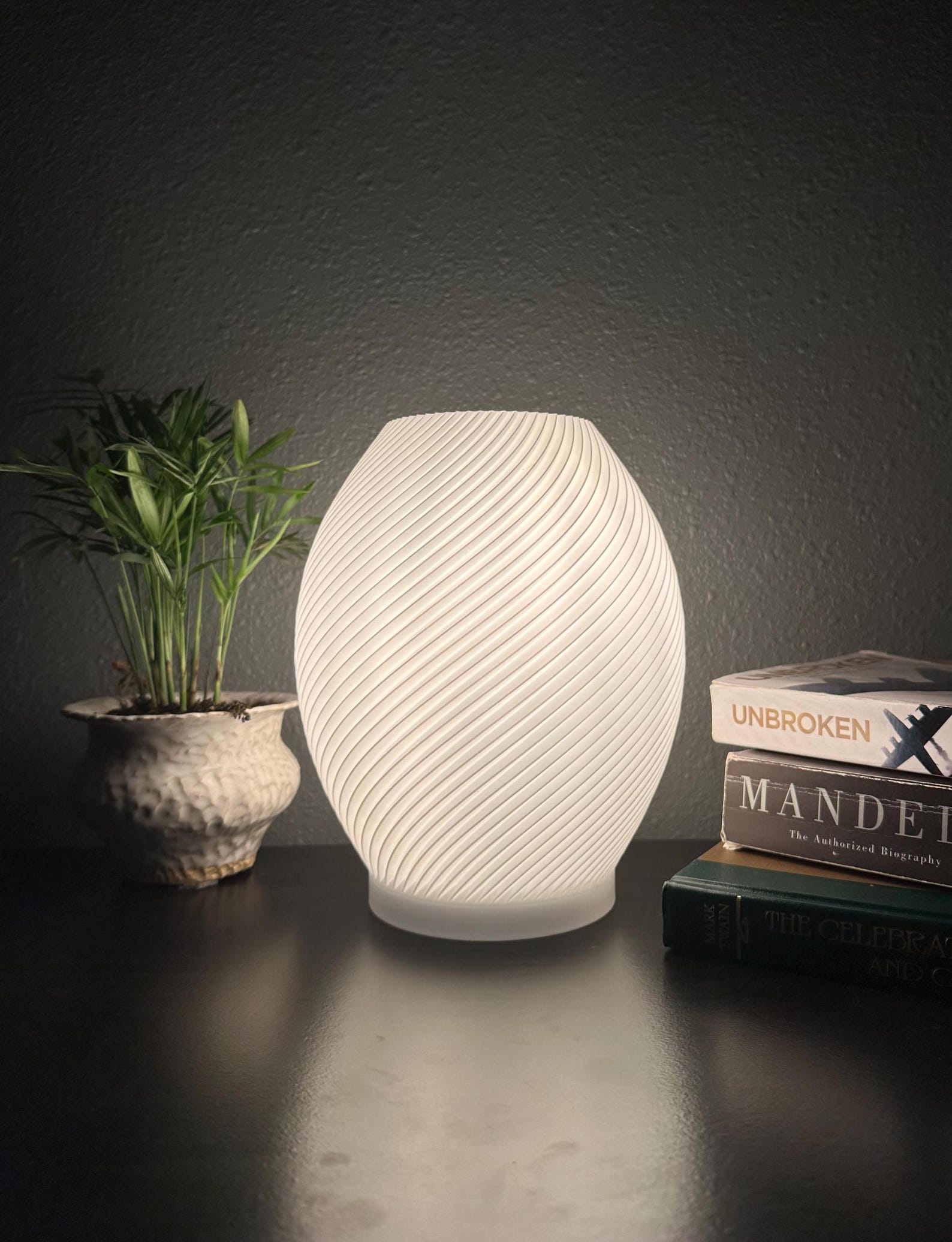 Swirly Stretched Bubble Lamp 3D Printed Aesthetic Table Lamp Cozy ...