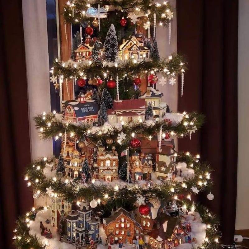 Christmas Village Display - Etsy
