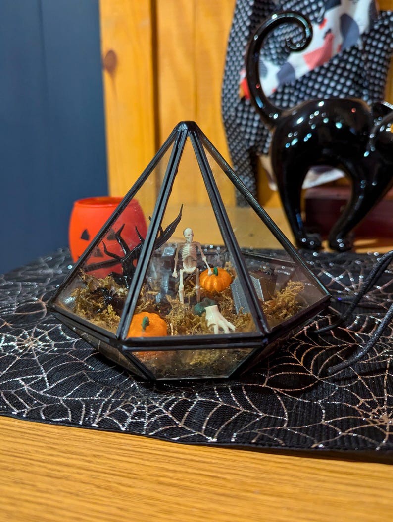 Graveyard Terrarium - Etsy