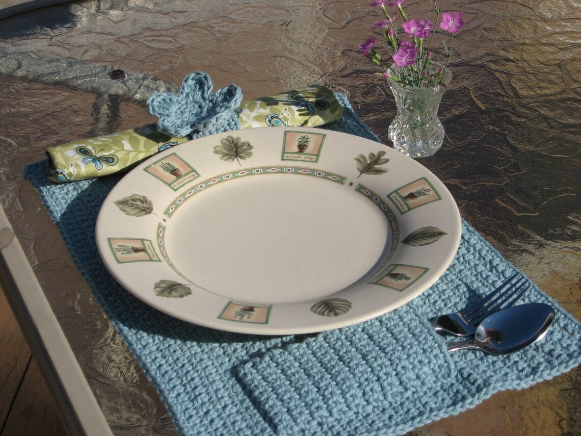 Classy Crochet Placemats, PDF Pattern, Instant Download Available - Etsy