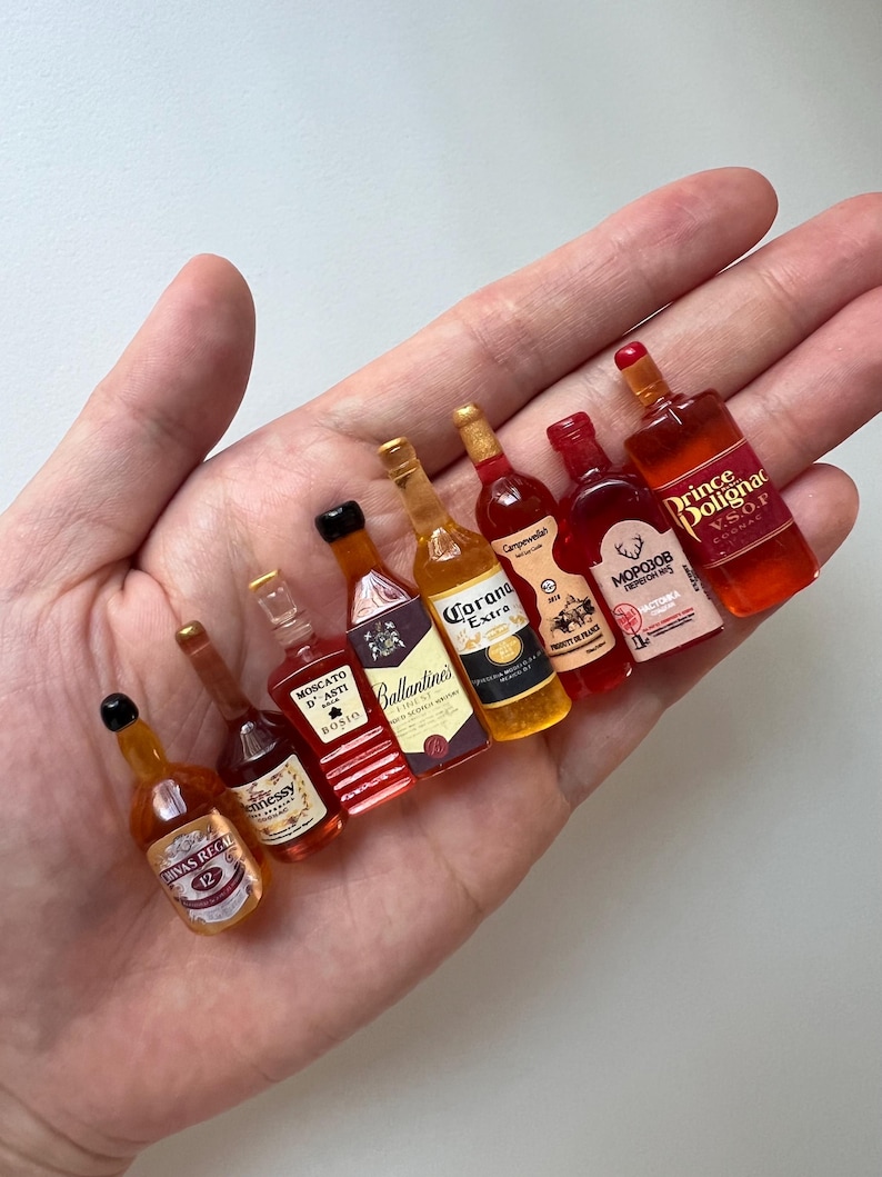 Set of 5 Miniature Drink Bottles for Dollhouse DIY | 1:12 Scale Wine ...