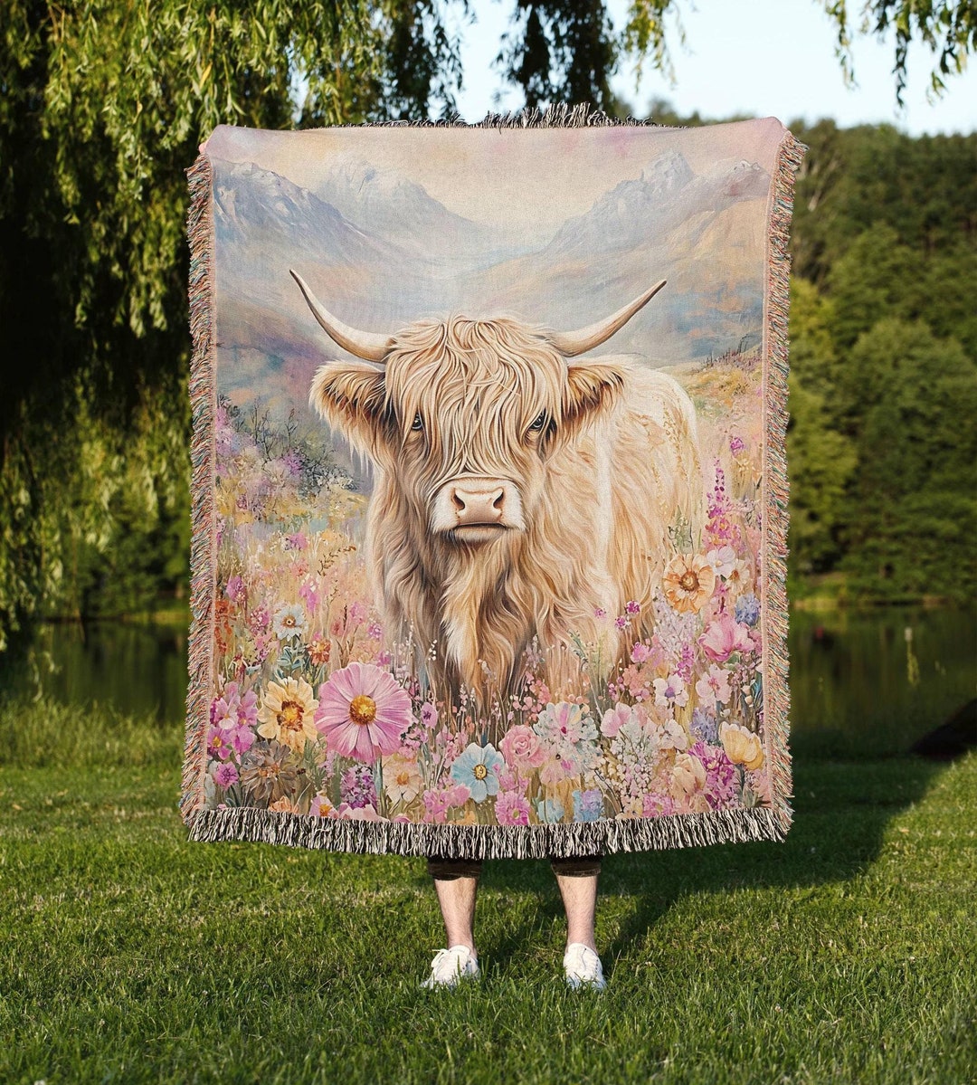 Highland Cow Woven Blanket, Cozy Home Decor, Pink Flower Tapestry ...