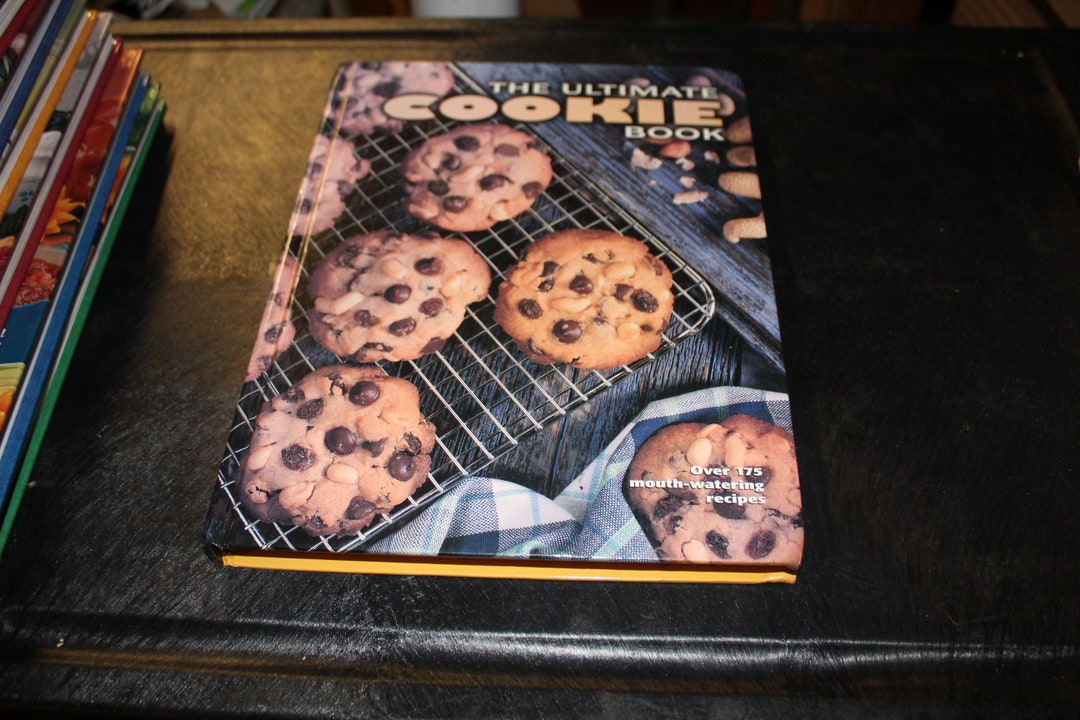The Ultimate Cookie Book Cookbook of Cookies 1997 free Shipping - Etsy