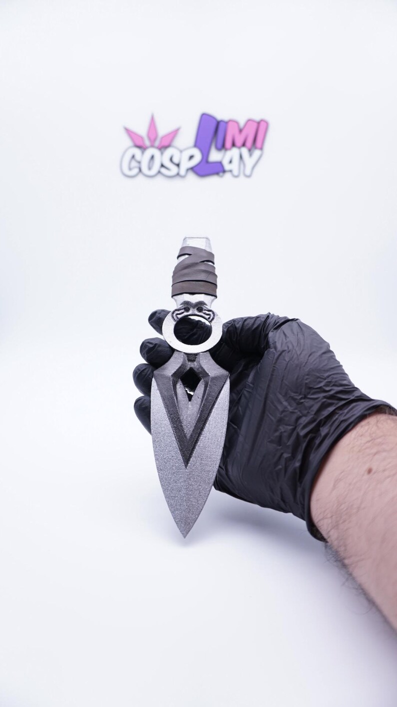 3D Printed Valorant Jett's Ulti Knife Cosplay Plastic Non-functional In ...