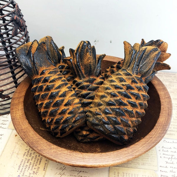 Primitive Pineapple - Etsy