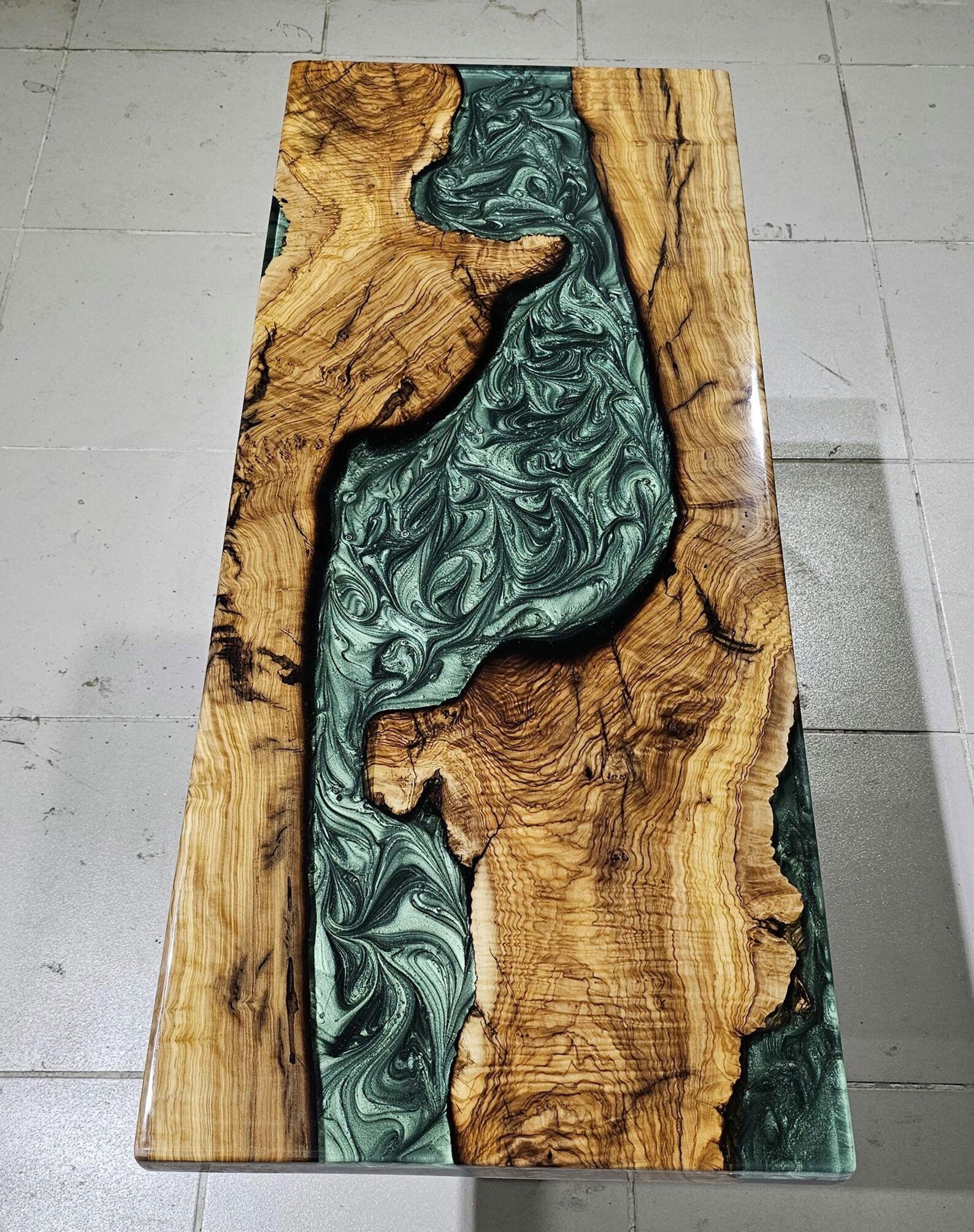 Custom Order Olive Tree Epoxy Resin Table,dining Room Epoxy Table ...