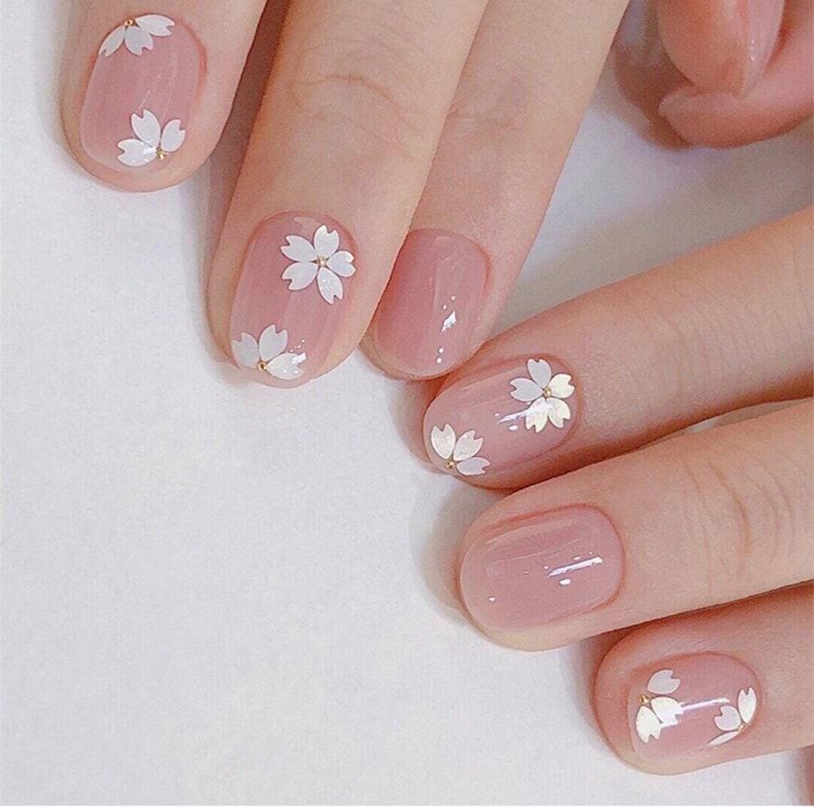 Blingy Bloom White Sakura Flower Petal Chip Nail Decals - Etsy
