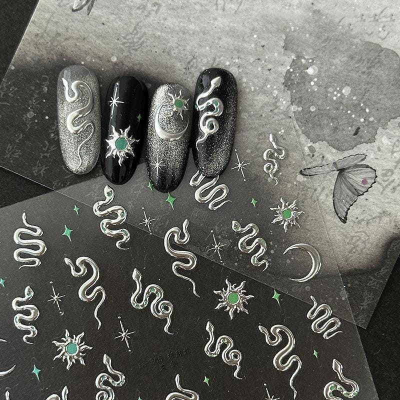 Snakes Nail Design - Etsy