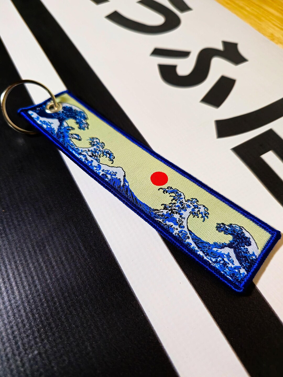 Great Wave off Kanagawa Flight Tag Keyring Blue - Etsy