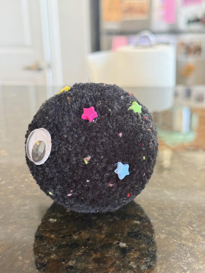 Soot Sprite Pom Pom (big) - Etsy