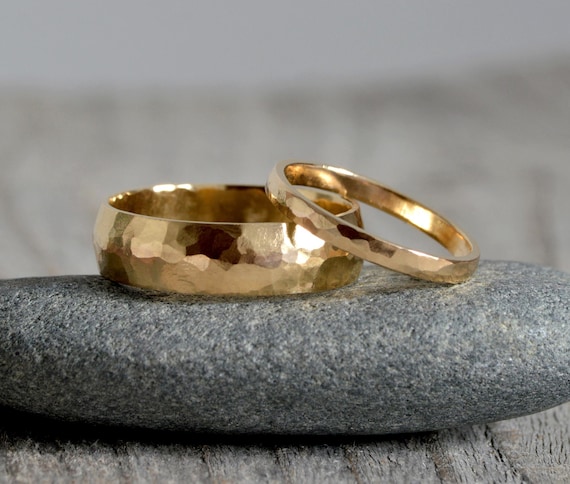 2mm Wedding Band 6mm Wedding Ring Hammered Effect Wedding Band 9ct Yellow Gold Wedding Ring 4mm Wedding Band Etsy