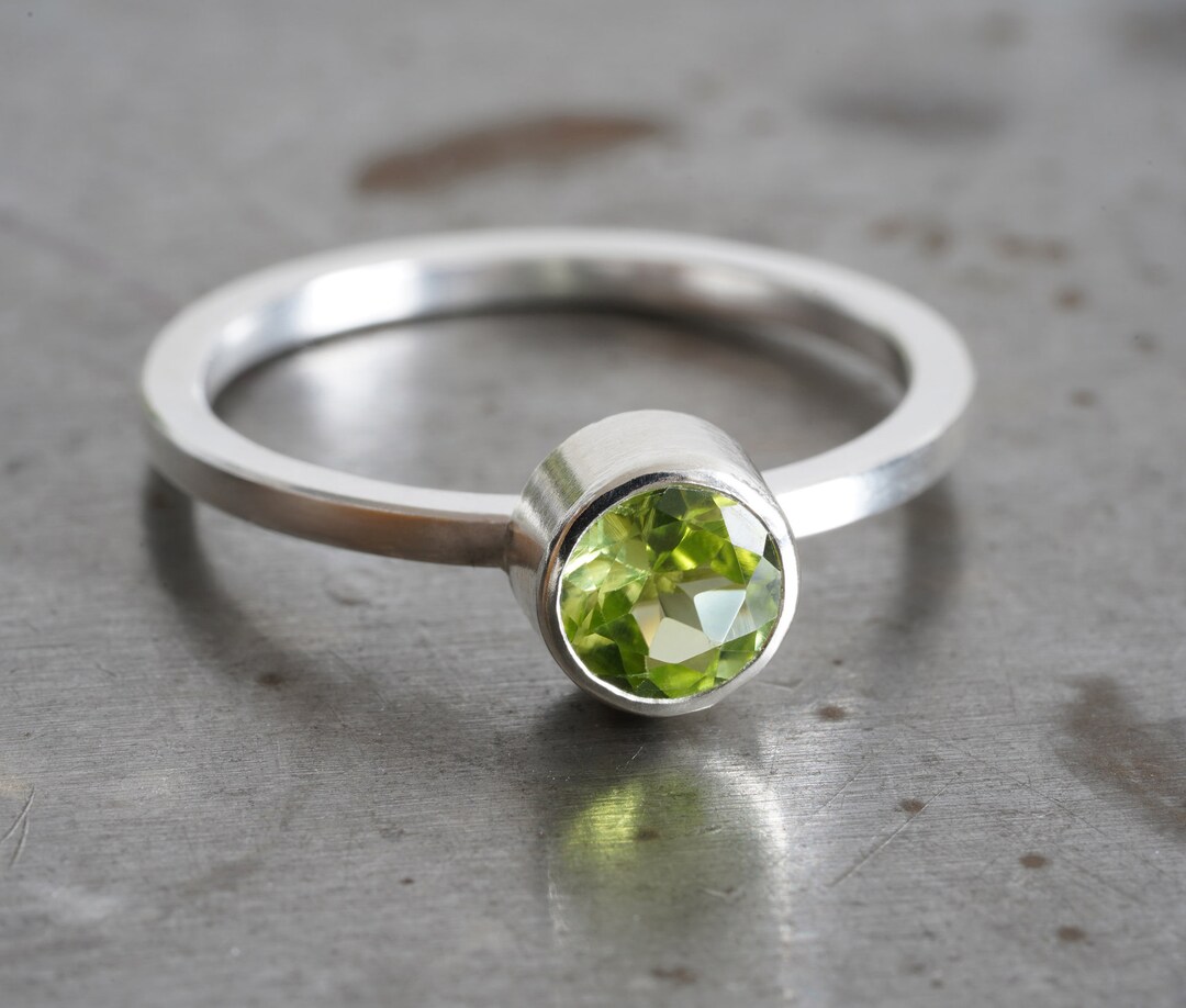 Peridot Ring in Sterling Silver, August Birthstone Ring - Etsy
