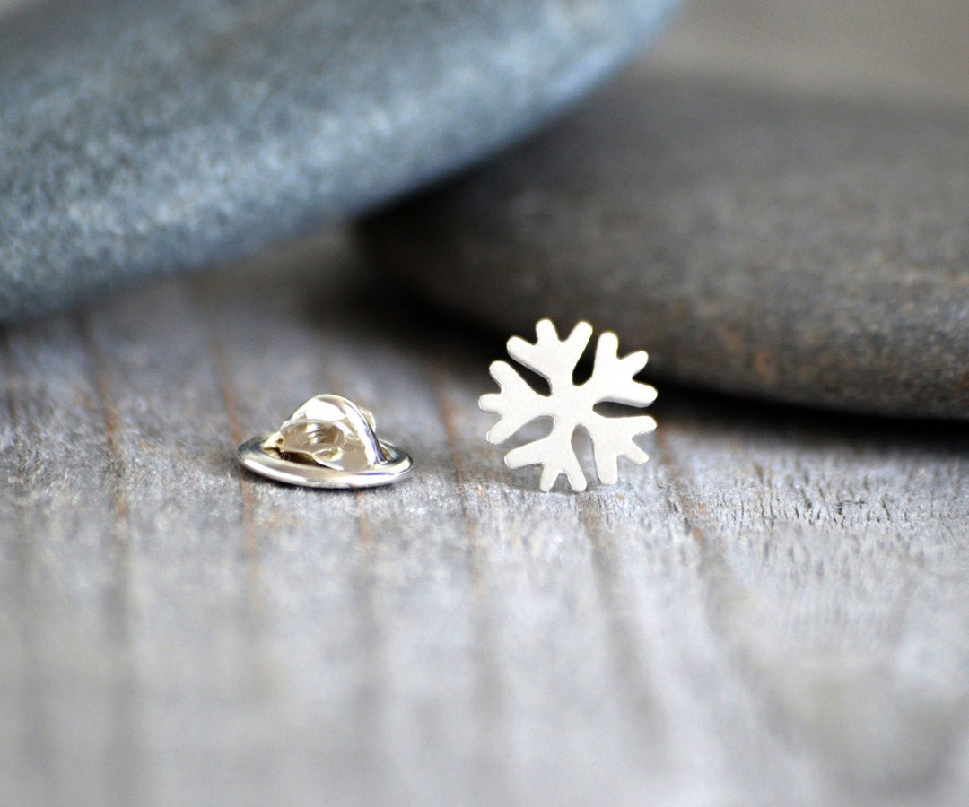 Sterling Silver Snowflake Lapel Pin: Handmade Tie Tack - Etsy