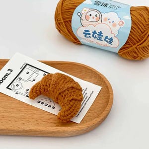 Min Croissant Crochet Pattern No Sew Easy French Pastry Dough Bread ...