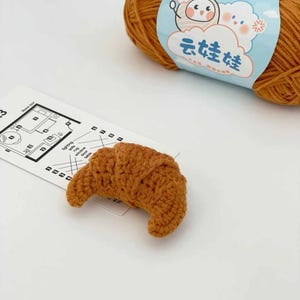 Min Croissant Crochet Pattern No Sew Easy French Pastry Dough Bread ...