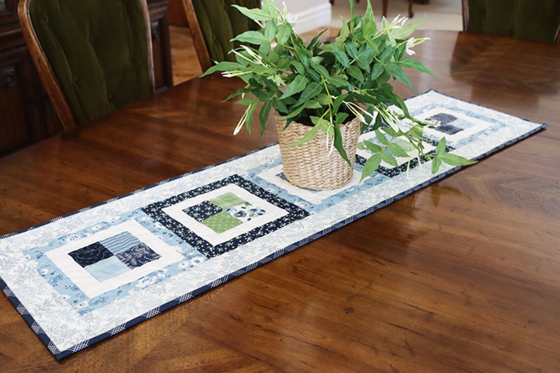 Scrappy Patchwork Table Runner Pattern PDF Only - Etsy