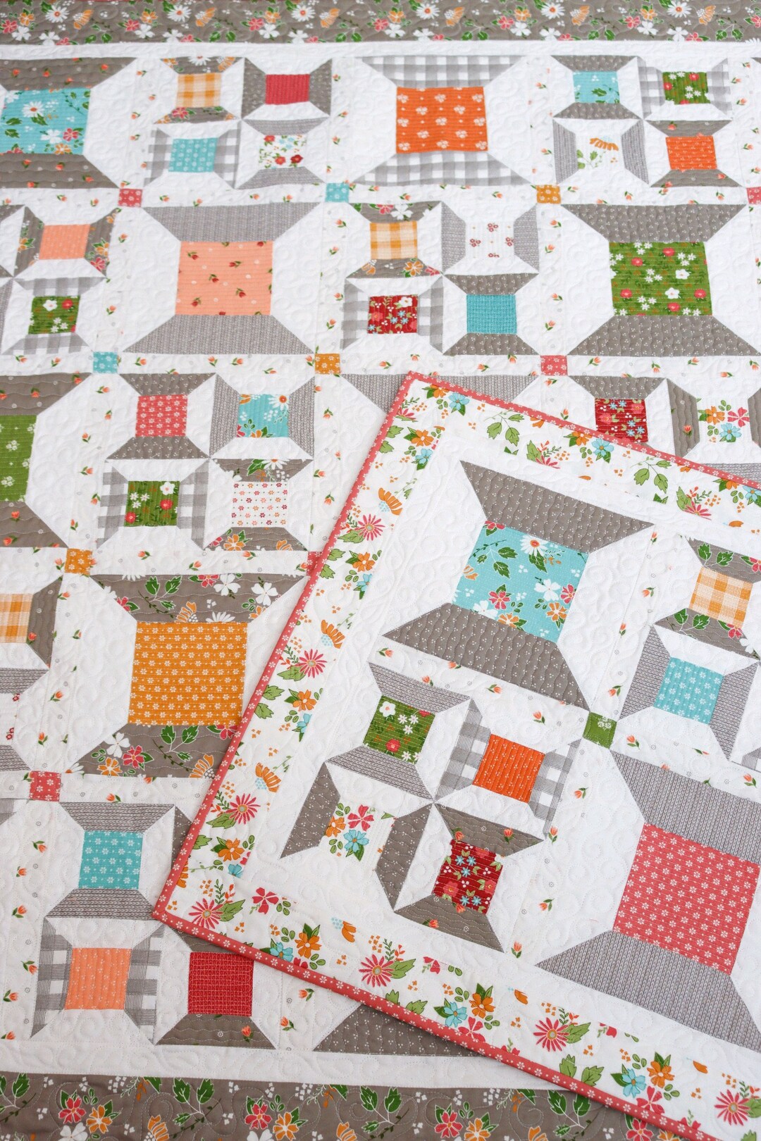 Happy Spools Quilt Pattern QLD232 PDF - Etsy