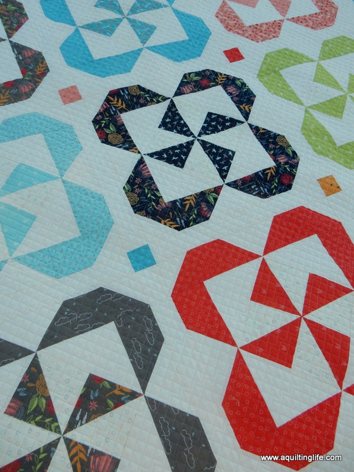 Pinwheel Posies Quilt PDF Pattern - Etsy