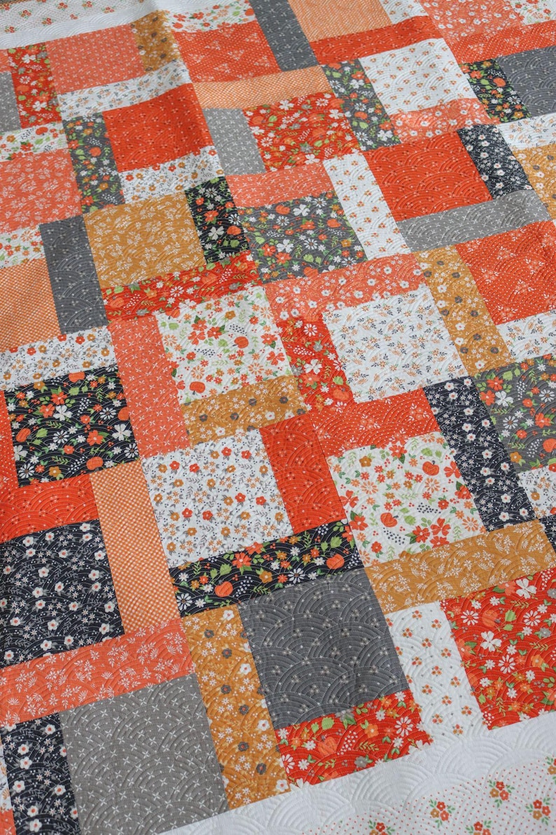 Cottage Charm Quilt Pattern in Two Sizes (NEW) QLD272 - PDF - Etsy