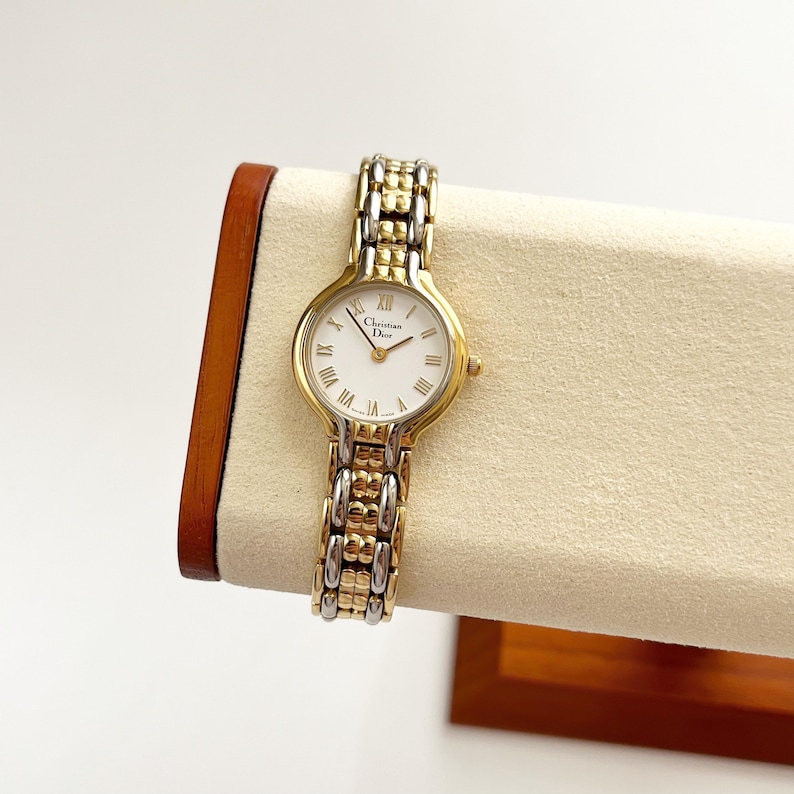 Vintage Women’s Watches: Fendi, Dior, Omega, Dior - Etsy New Zealand