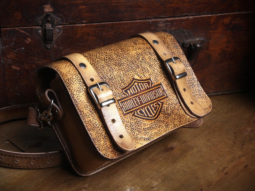 Handcrafted Harley Biker Leather Backpack, Motorcycle Handlebar Bags ...