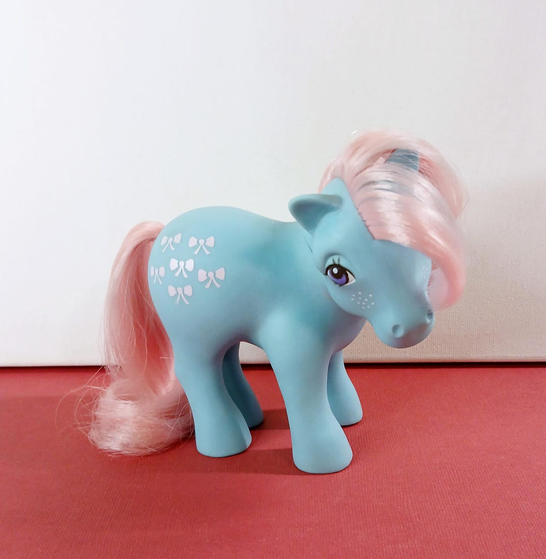 Vintage G1 My Little Pony, 1983 Bowtie, Blue Body With Pink Hair With ...