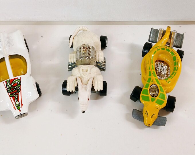 Vintage 3 Diecast Cars, 1 1983 Hot Wheels Speed Seeker White With Snake ...