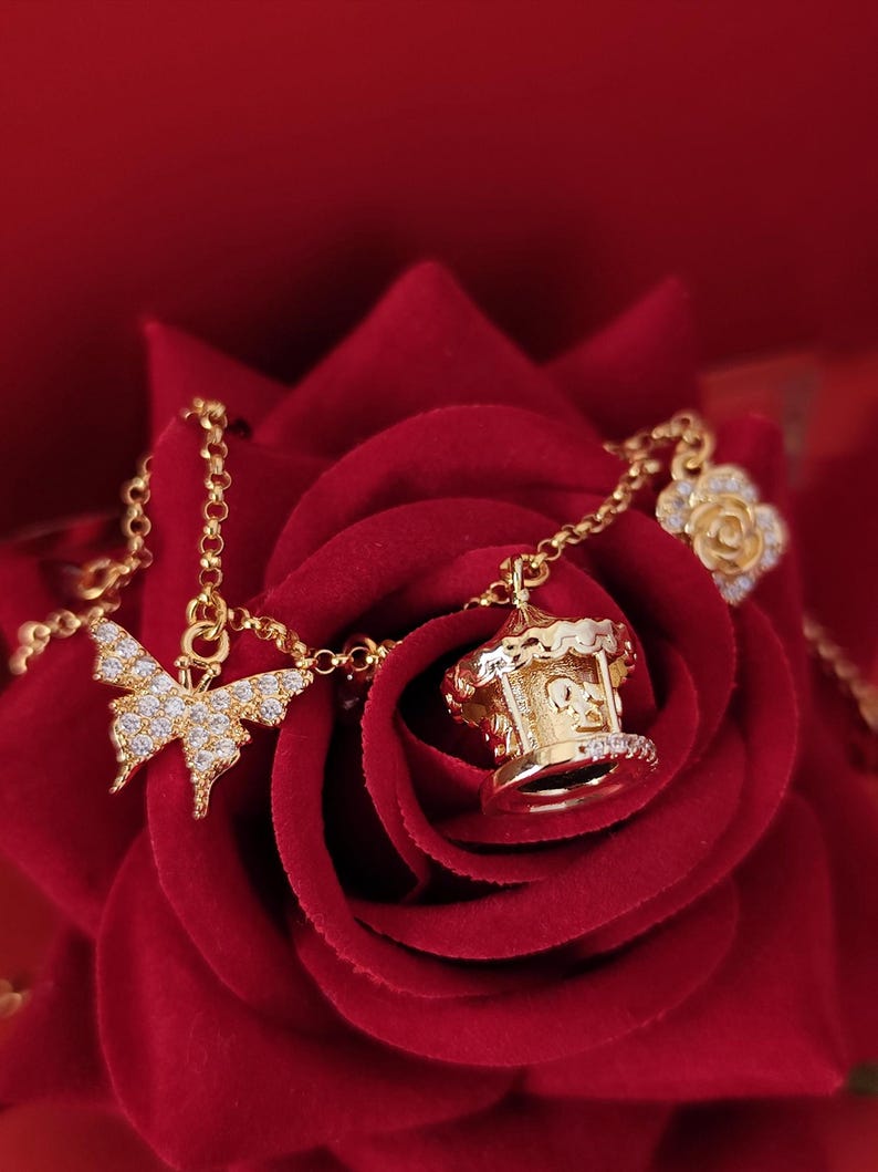 Caraval Officially Licensed, Caraval Bracelet, Donatella & Scarlett ...