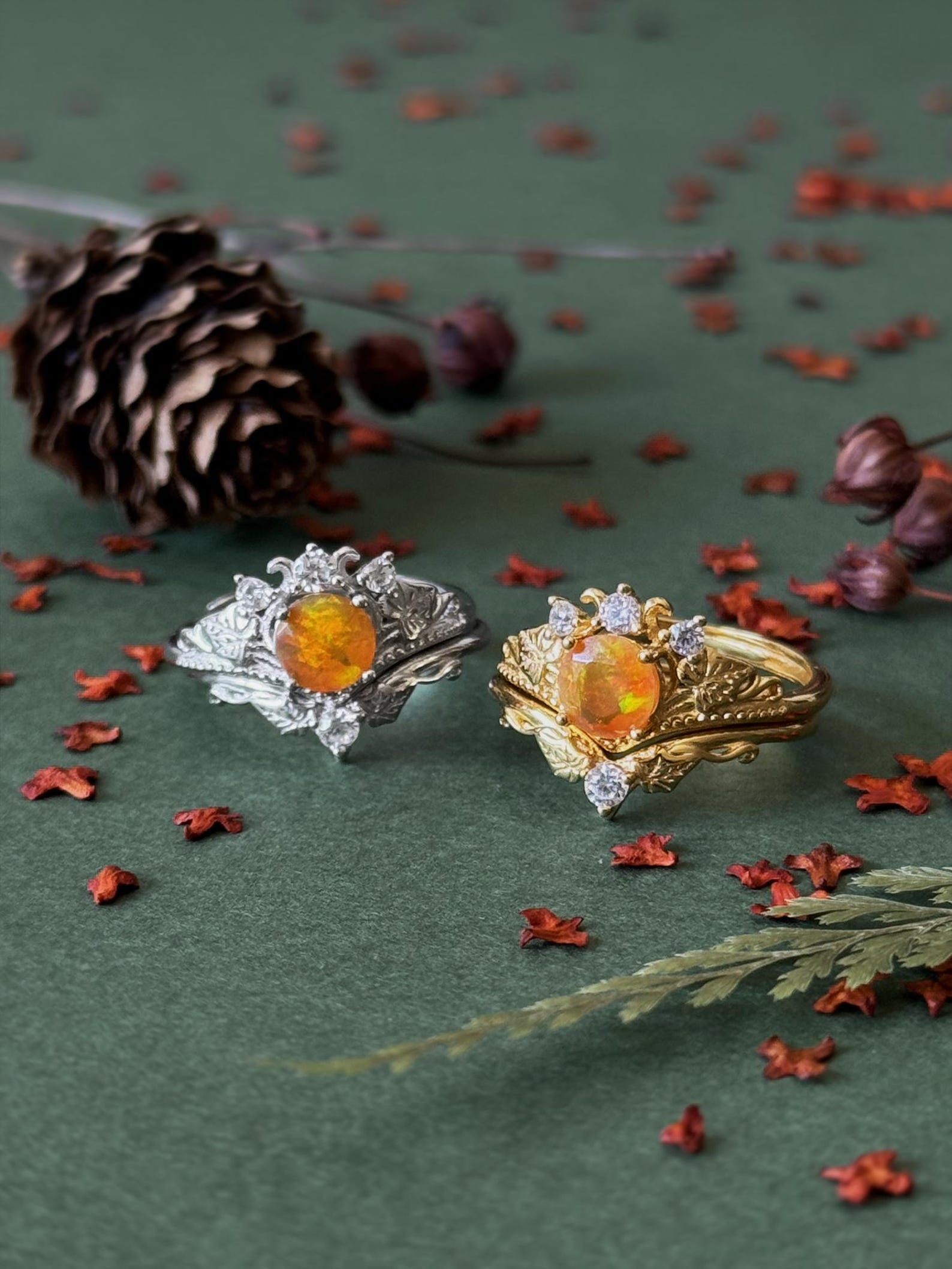 Acotar Officially Licensed, High Lady of the Autumn Court Ring, A Court ...