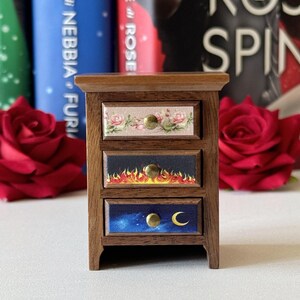 Acotar Officially Licensed, Feyre Archeron Chest of Drawers Dollhouse ...