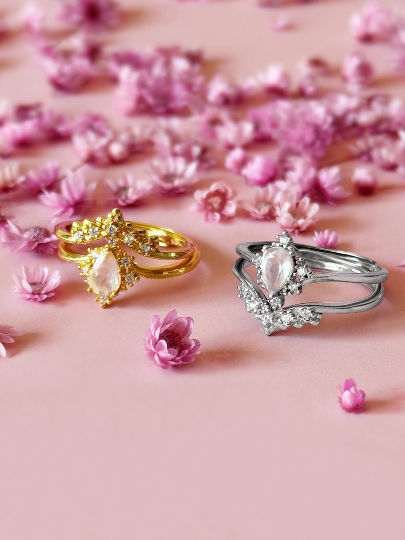 Acotar Officially Licensed, High Lady of the Spring Court Ring, Velaris ...