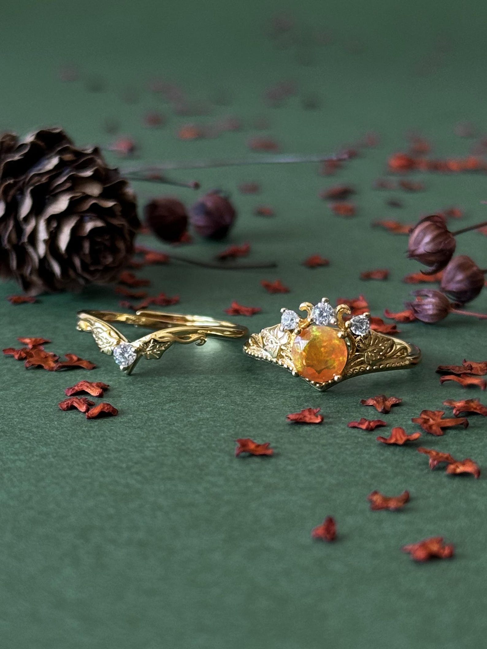 Acotar Officially Licensed, High Lady of the Autumn Court Ring, A Court ...
