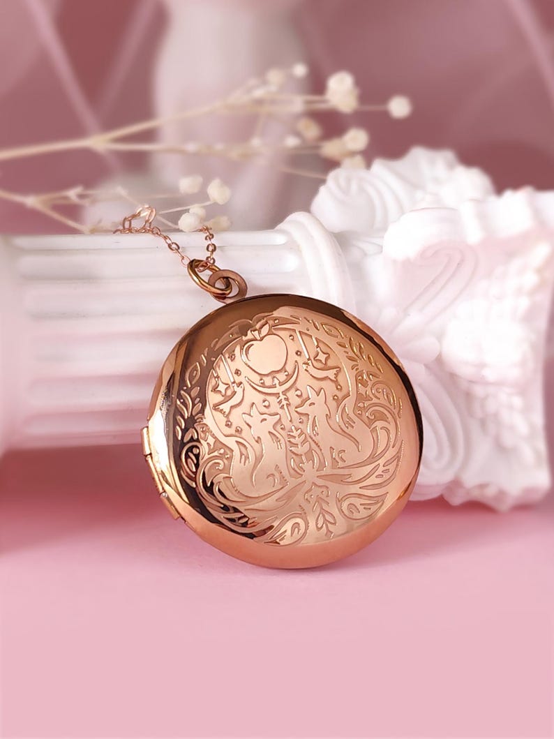 Once Upon a Broken Heart, the Ballad of the Archer and the Fox Locket ...