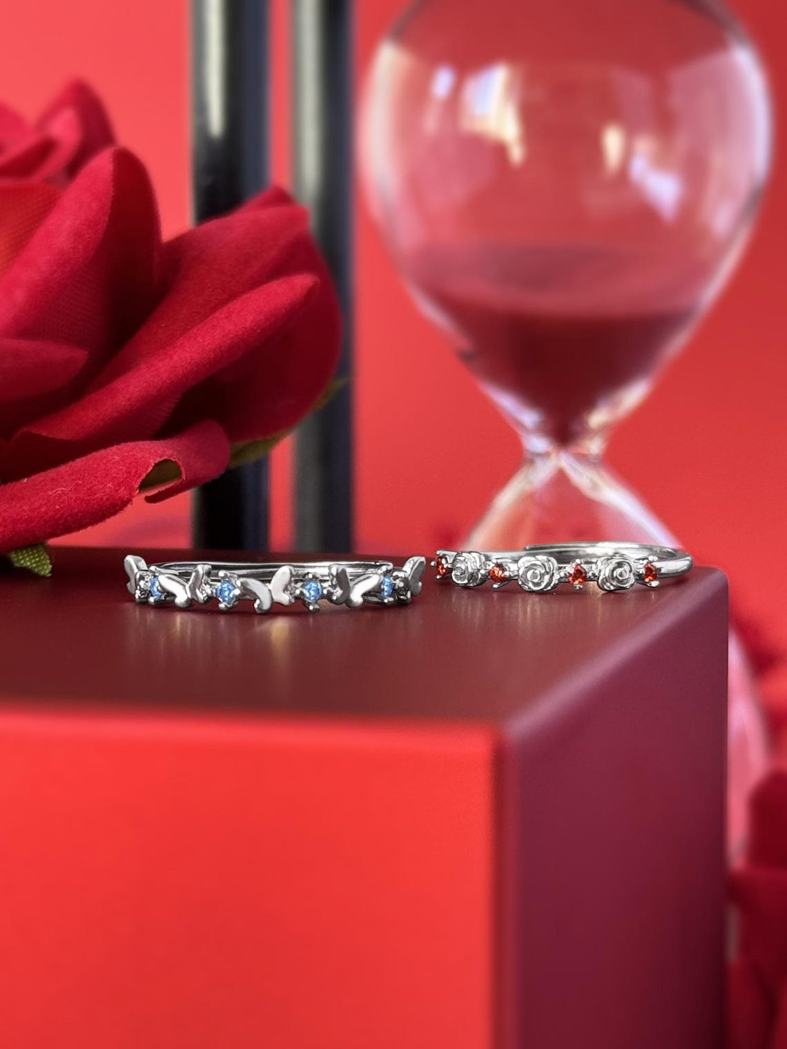 Caraval Officially Licensed, Scarlett & Donatella Ring, Scarlett Dragna ...