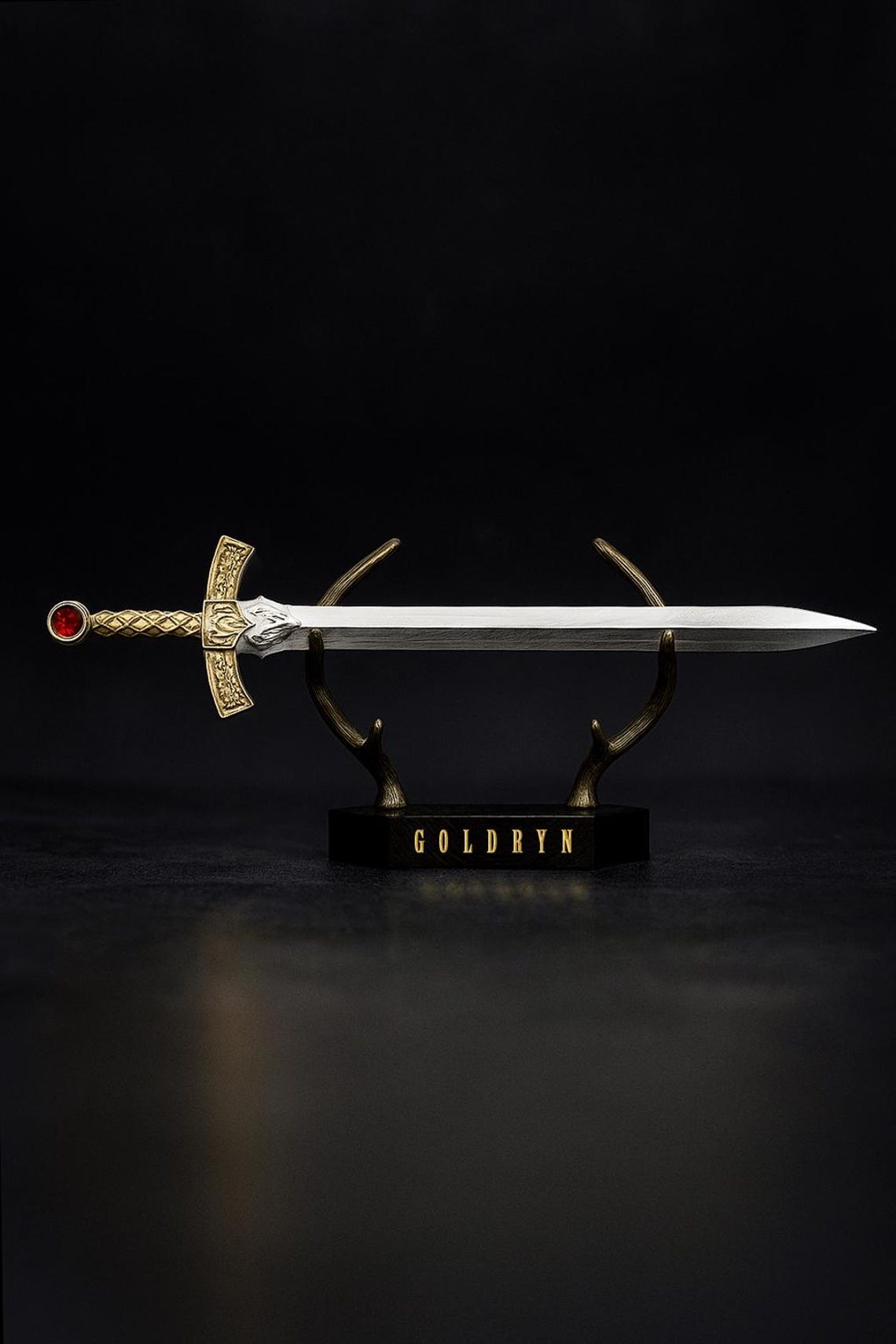 Throne of Glass Officially Licensed Goldryn Sword Bookmark, Sword ...