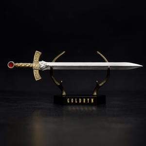 Throne of Glass Officially Licensed Goldryn Sword Bookmark, Sword ...