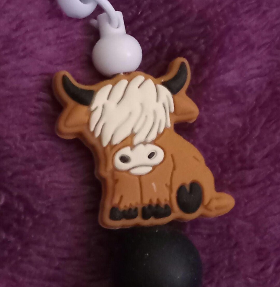 HIGHLAND COW Beaded Retractable ID Badge Holder - Etsy