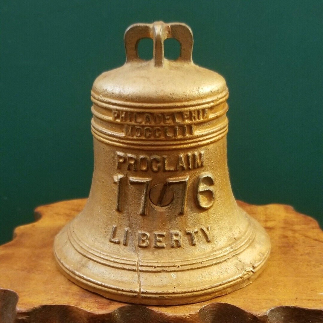 1776-1926 Sesquicentennial Antique Cast Iron Liberty Bell Still Bank 3. ...