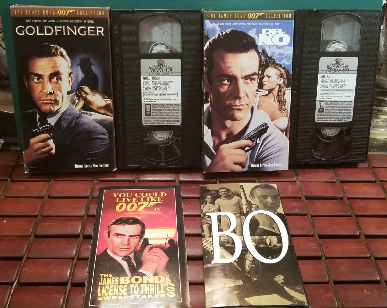 6 VHS Tapes the James Bond 007 Collection Deluxe Letterbox Format Sean Connery Goldfinger Dr. No ...