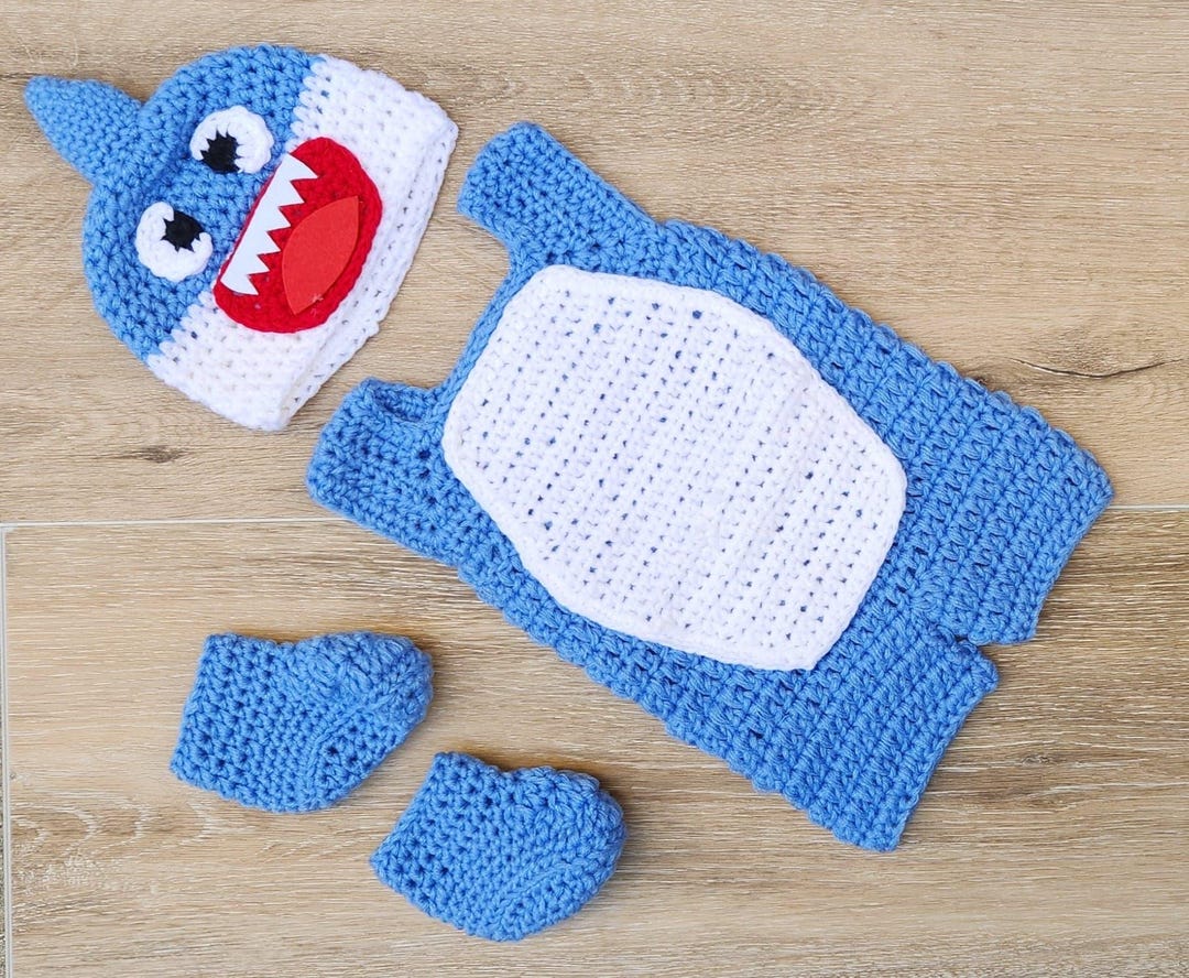 Crochet Baby Shark Outfit,newborn Shark Photo Prop,baby Shower Gift ...