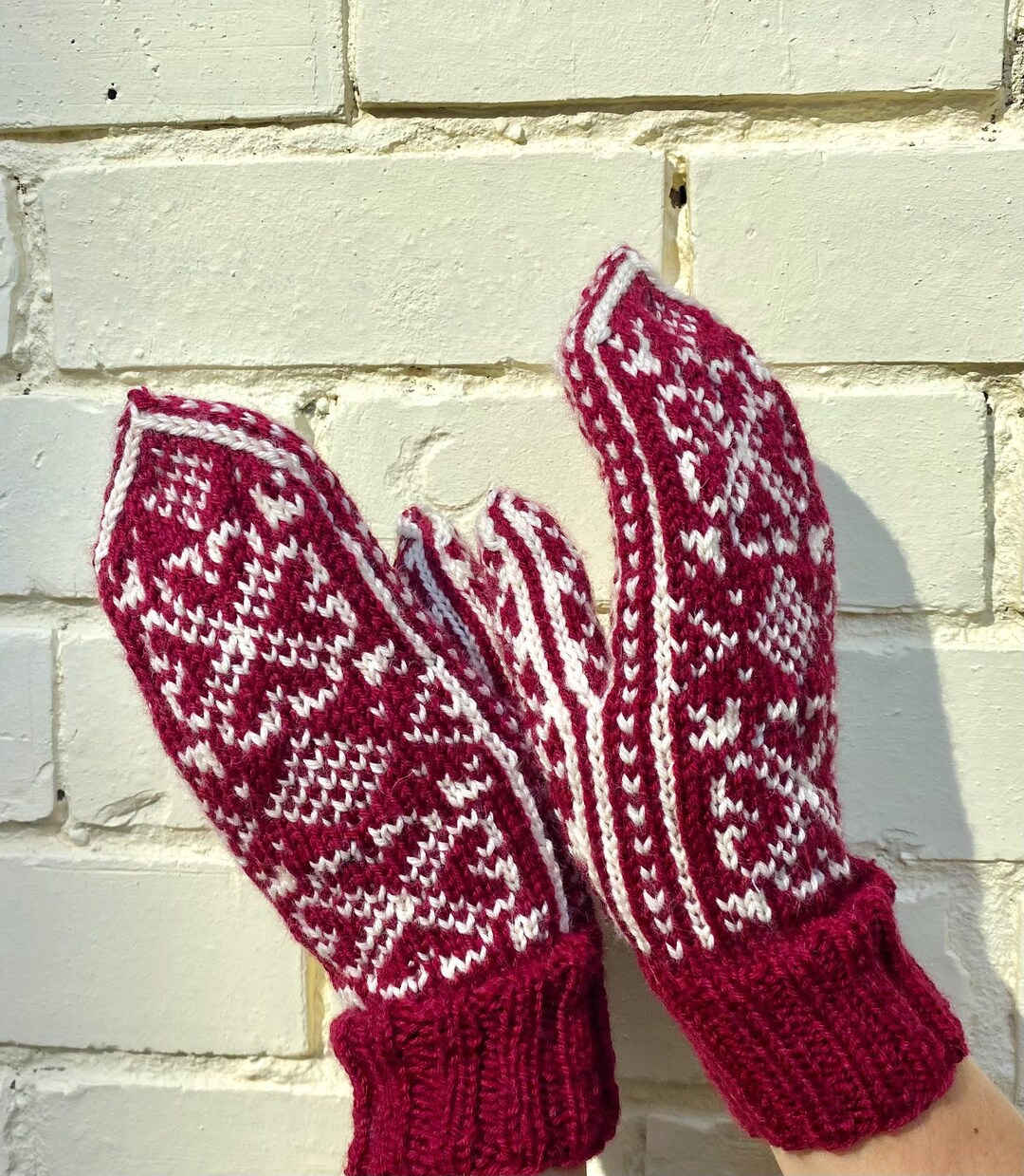 Scandinavian Inspired Heart/waffle Mitten Pattern - Etsy