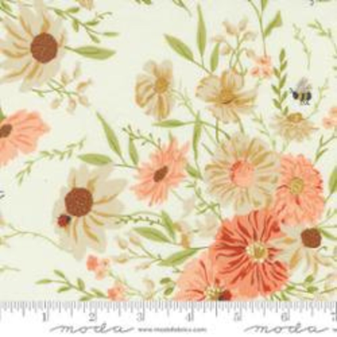 Porcelain White Farmstead Fabric - 20900 11 - Moda - by the Yard ...