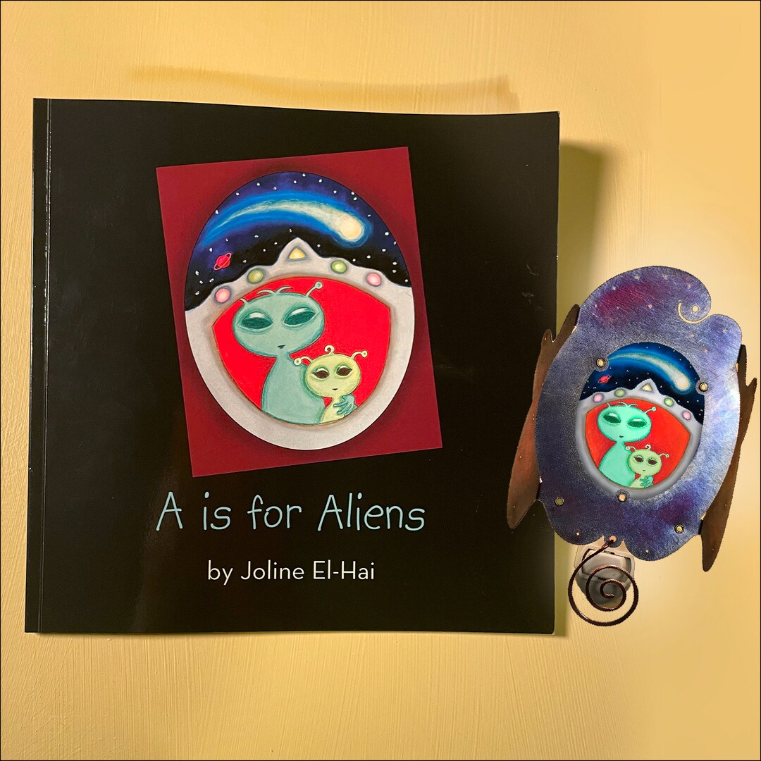 Set A: A is for Aliens ABC Book + "alien Friends" Luminette Nightlight ...