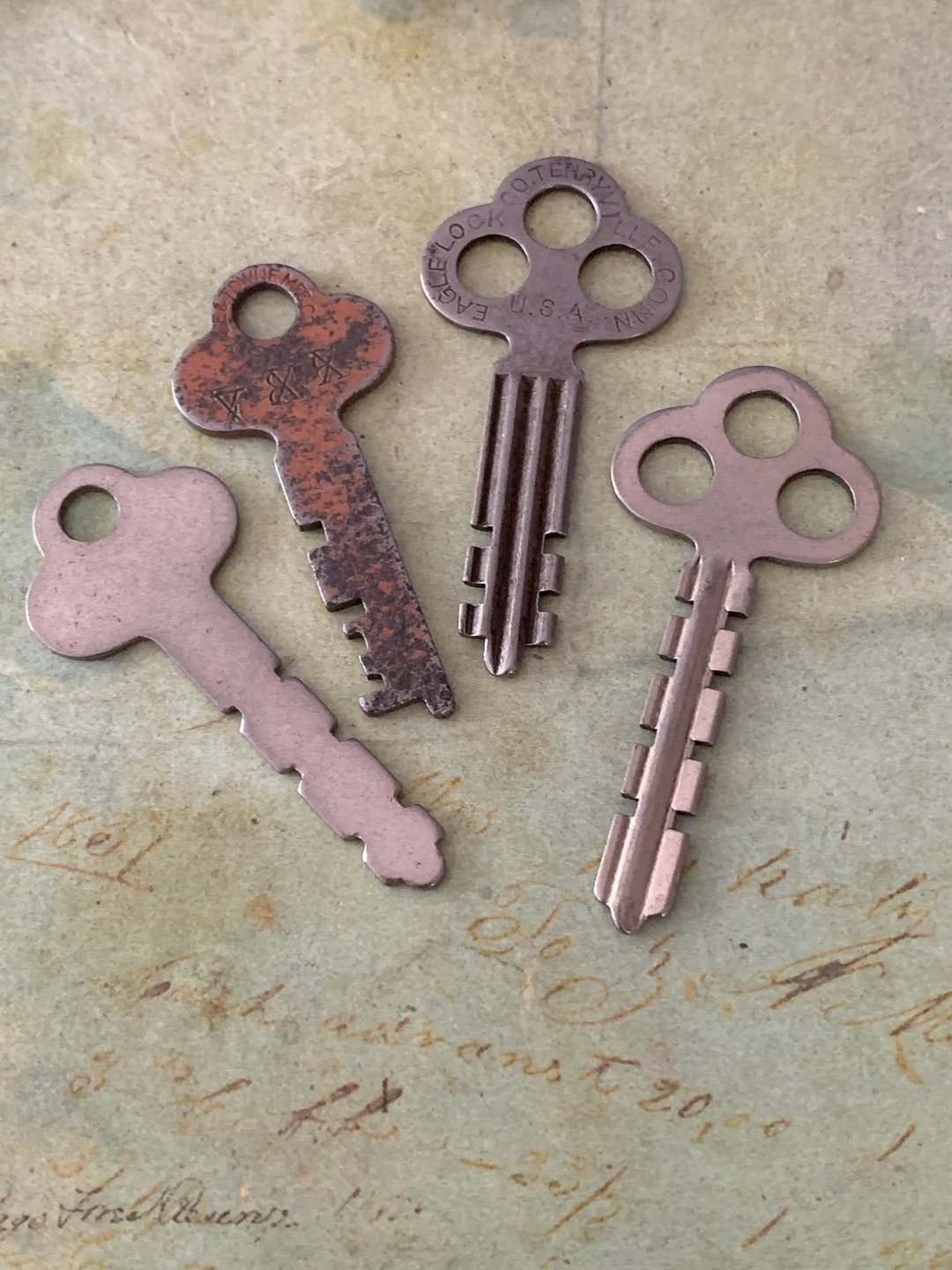 Vintage Antique Keys - Small Tiny Keys - Steampunk - Altered Art G16 - Etsy