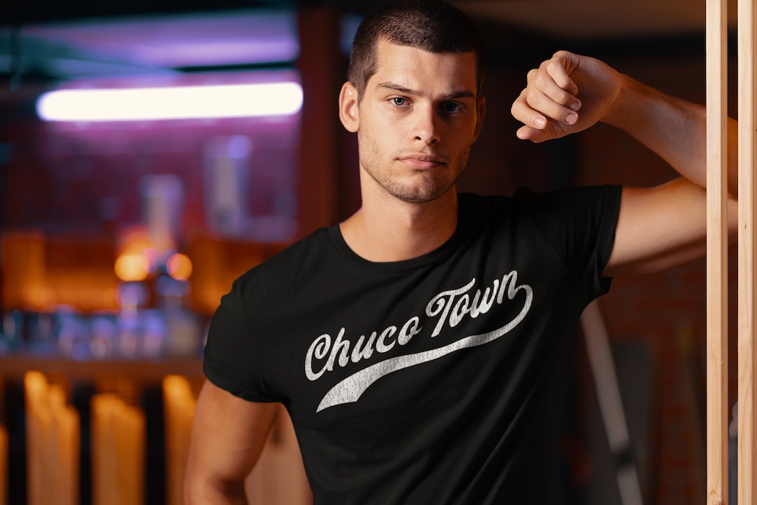 ChuCO TOWN Shirt, Unisex Camisa clásica de estilo béisbol de El Paso en ...